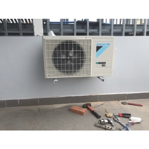 Máy lạnh Daikin Inverter 1 HP FTKF25XVMV model 2023